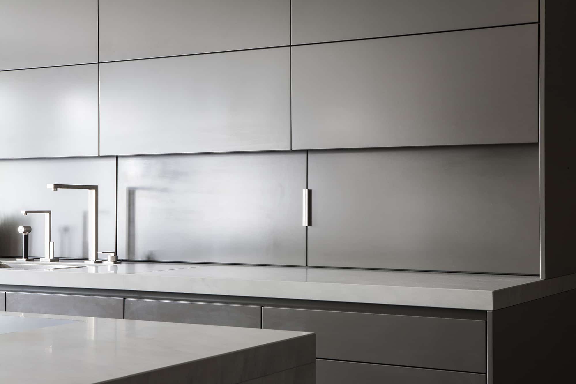 Backsplash Storage Solutions - Innovative eggersmann