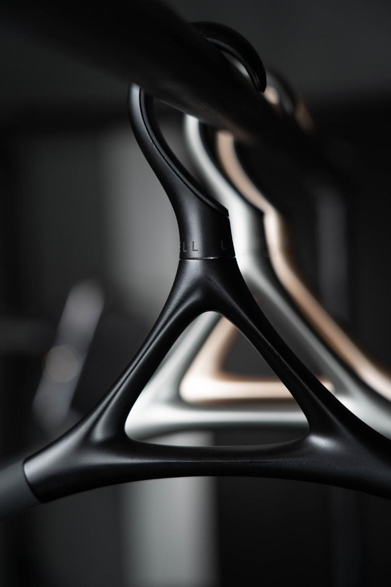 Lou Hansell Luxury Hangers - eggersmann Brand Partner