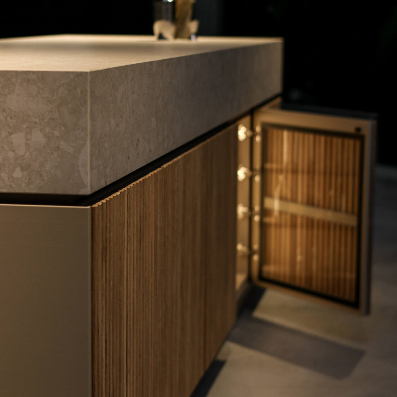 Floating Bar (Or Is It a Kitchen?) - eggersmann Kitchens