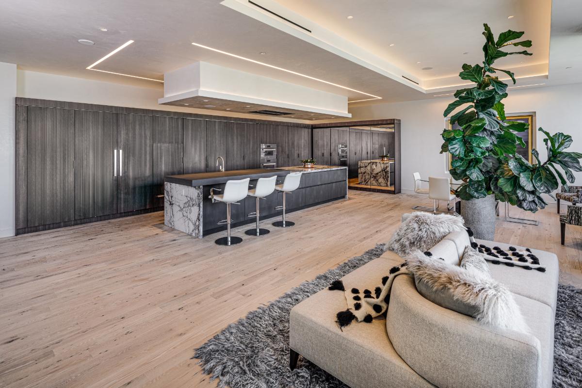 Architectural Calm in a Houston Kitchen | eggersmann