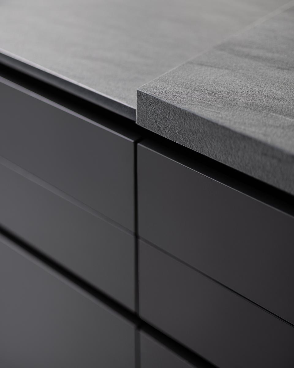 Monochrome Mastery in South Florida | eggersmann